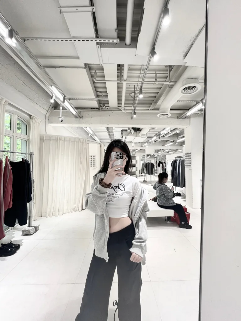 Coco Zheng - WahahaProjects